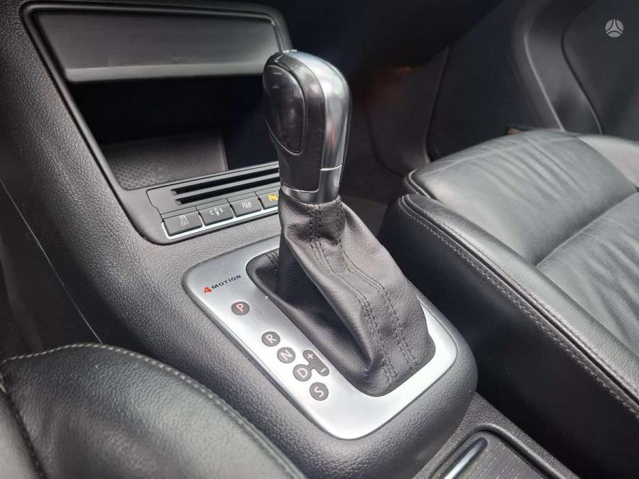 Balts Volkswagen Tiguan 2013 Viļņa, ar dzinēja tilpumu 1.97 L un nobraukumu 244 tūkst. km par 9700 €, foto 14 vietnē AUTOMOTO.COM.LV