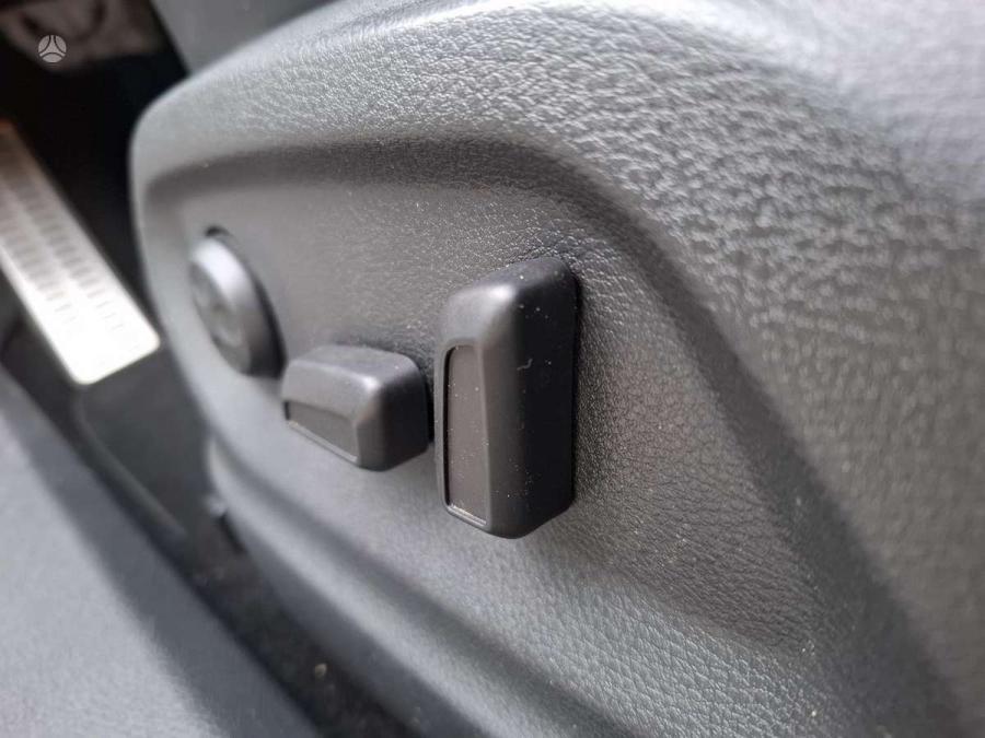 Balts Volkswagen Tiguan 2013 Viļņa, ar dzinēja tilpumu 1.97 L un nobraukumu 244 tūkst. km par 9700 €, foto 24 vietnē AUTOMOTO.COM.LV