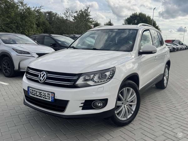 Фольксваген Тигуан 2013 в Таураге на AUTOMOTO.COM.LV Белый Фольксваген Тигуан 2013 в Таураге, объемом двигателя 1.97 л и пробегом 335 тыс. км за 7700 €, фото 1 на AUTOMOTO.COM.LV