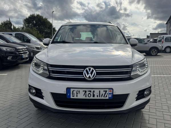 Фольксваген Тигуан 2013 в Таураге на AUTOMOTO.COM.LV Белый Фольксваген Тигуан 2013 в Таураге, объемом двигателя 1.97 л и пробегом 335 тыс. км за 7700 €, фото 3 на AUTOMOTO.COM.LV