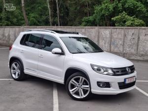 White Volkswagen Tiguan 2013 in Vilnius, with an engine capacity of 2.00 L and mileage of 244 thousand km for 9500 €, photo  on AUTOMOTO.COM.LV