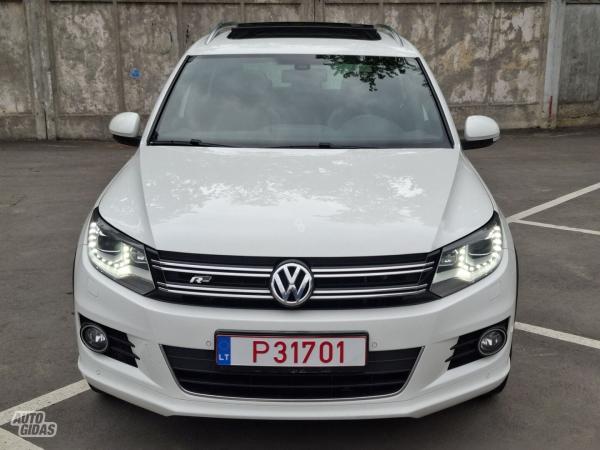 Volkswagen Tiguan 2013 Viļņa vietnē Balts Volkswagen Tiguan 2013 Viļņa, ar dzinēja tilpumu 2.00 L un nobraukumu 244 tūkst. km par 9500 €, foto 4 vietnē AUTOMOTO.COM.LV