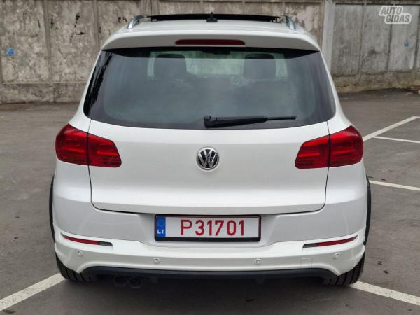 Volkswagen Tiguan 2013 Viļņa vietnē Balts Volkswagen Tiguan 2013 Viļņa, ar dzinēja tilpumu 2.00 L un nobraukumu 244 tūkst. km par 9500 €, foto 10 vietnē AUTOMOTO.COM.LV