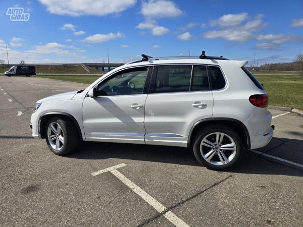 Balts Volkswagen Tiguan 2014 Kauņa, ar dzinēja tilpumu 2.00 L un nobraukumu 370 tūkst. km par 8990 €, foto 4 vietnē AUTOMOTO.COM.LV