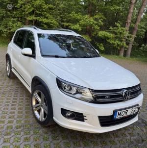White Volkswagen Tiguan 2014 in Moletai, with an engine capacity of 1.97 L and mileage of 137 thousand km for 12700 €, photo 3 on AUTOMOTO.COM.LV