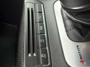 White Volkswagen Tiguan 2014 in Moletai, with an engine capacity of 1.97 L and mileage of 137 thousand km for 12700 €, photo 16 on AUTOMOTO.COM.LV