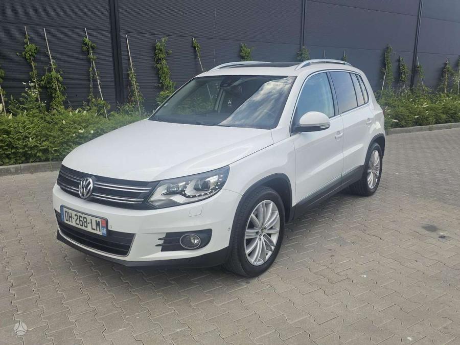 Balts Volkswagen Tiguan 2014 Viļņa, ar dzinēja tilpumu 2.00 L un nobraukumu 241 tūkst. km par 8350 €, foto 1 vietnē AUTOMOTO.COM.LV