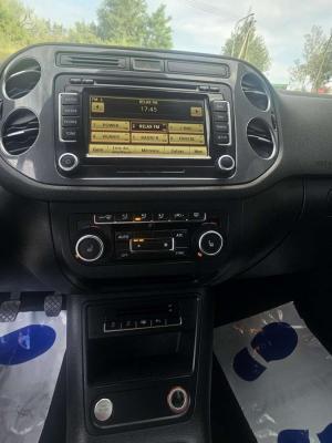 Balts Volkswagen Tiguan 2014 Viļņa, ar dzinēja tilpumu 2.00 L un nobraukumu 241 tūkst. km par 8350 €, foto 16 vietnē AUTOMOTO.COM.LV