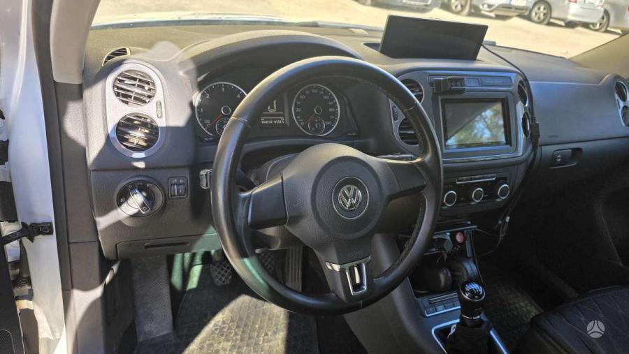 Balts Volkswagen Tiguan 2014 Kauņa, ar dzinēja tilpumu 1.97 L un nobraukumu 164 tūkst. km par 9650 €, foto 7 vietnē AUTOMOTO.COM.LV