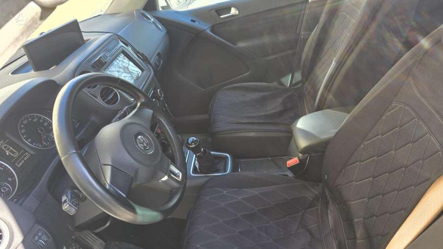 Balts Volkswagen Tiguan 2014 Kauņa, ar dzinēja tilpumu 1.97 L un nobraukumu 164 tūkst. km par 9650 €, foto 8 vietnē AUTOMOTO.COM.LV