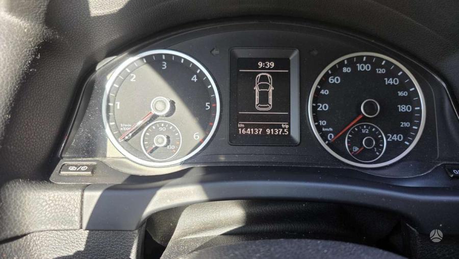 Balts Volkswagen Tiguan 2014 Kauņa, ar dzinēja tilpumu 1.97 L un nobraukumu 164 tūkst. km par 9650 €, foto 16 vietnē AUTOMOTO.COM.LV