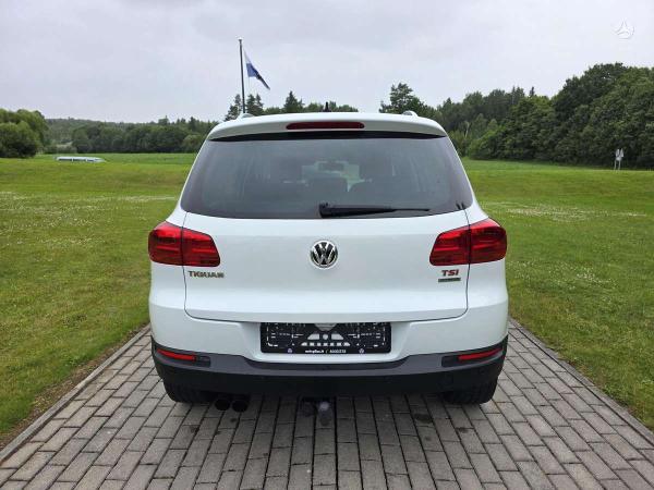 Balts Volkswagen Tiguan 2014 Telšiai, ar dzinēja tilpumu 1.39 L un nobraukumu 220 tūkst. km par 9200 €, foto 6 vietnē AUTOMOTO.COM.LV