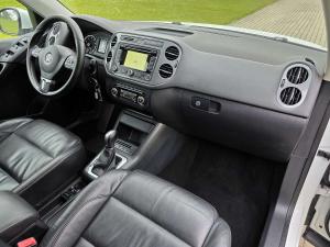 White Volkswagen Tiguan 2014 in Telschi, with an engine capacity of 1.39 L and mileage of 220 thousand km for 9200 €, photo 20 on AUTOMOTO.COM.LV