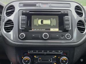 White Volkswagen Tiguan 2014 in Telschi, with an engine capacity of 1.39 L and mileage of 220 thousand km for 9200 €, photo 35 on AUTOMOTO.COM.LV