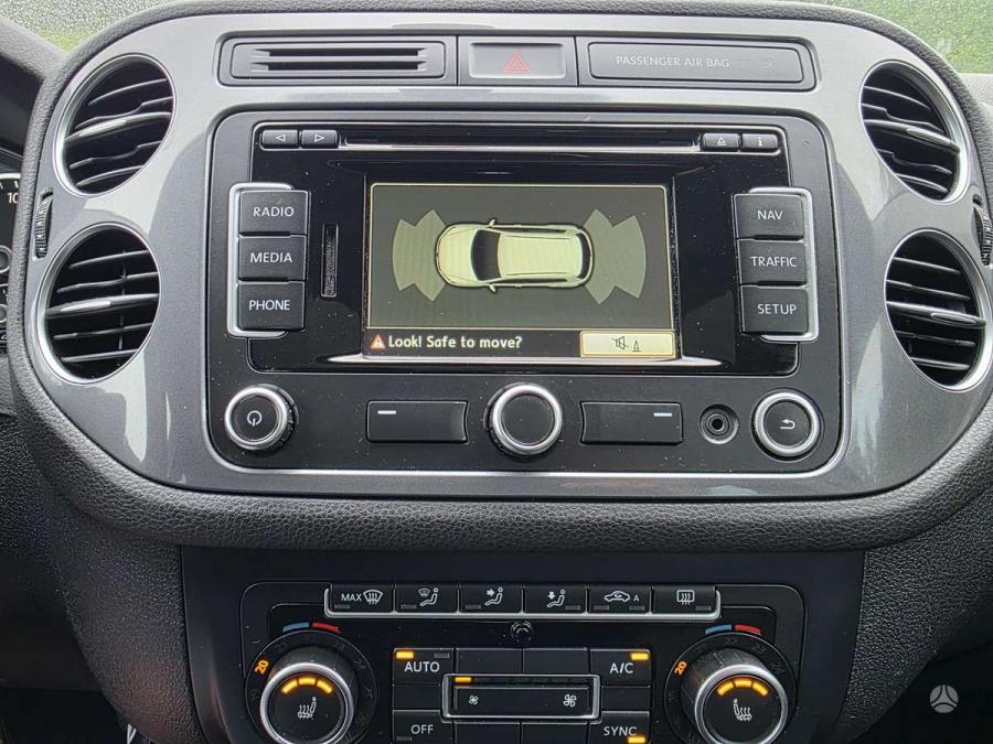 White Volkswagen Tiguan 2014 in Telschi, with an engine capacity of 1.39 L and mileage of 220 thousand km for 9200 €, photo 35 on AUTOMOTO.COM.LV