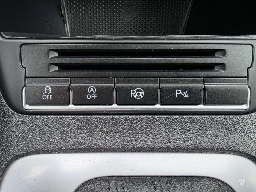 White Volkswagen Tiguan 2014 in Telschi, with an engine capacity of 1.39 L and mileage of 220 thousand km for 9200 €, photo 36 on AUTOMOTO.COM.LV