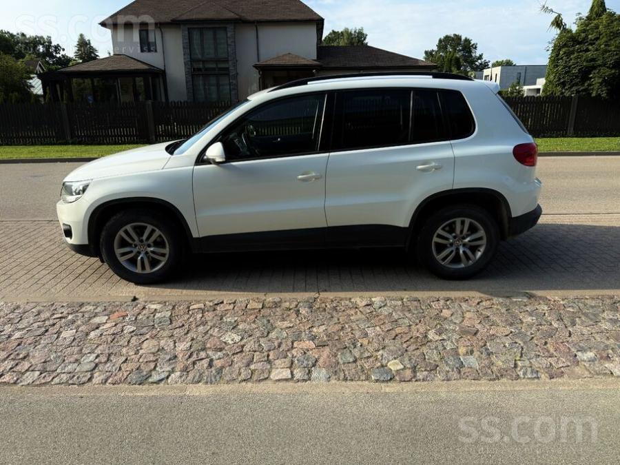 Balts Volkswagen Tiguan 2014 Rīga, ar dzinēja tilpumu 2.00 L un nobraukumu 130 tūkst. km par 9200 €, foto 1 vietnē AUTOMOTO.COM.LV