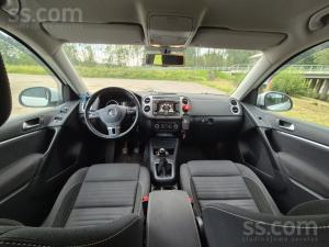 Balts Volkswagen Tiguan 2014 Valmiera, ar dzinēja tilpumu 2.00 L un nobraukumu 223 tūkst. km par 9200 €, foto 8 vietnē AUTOMOTO.COM.LV