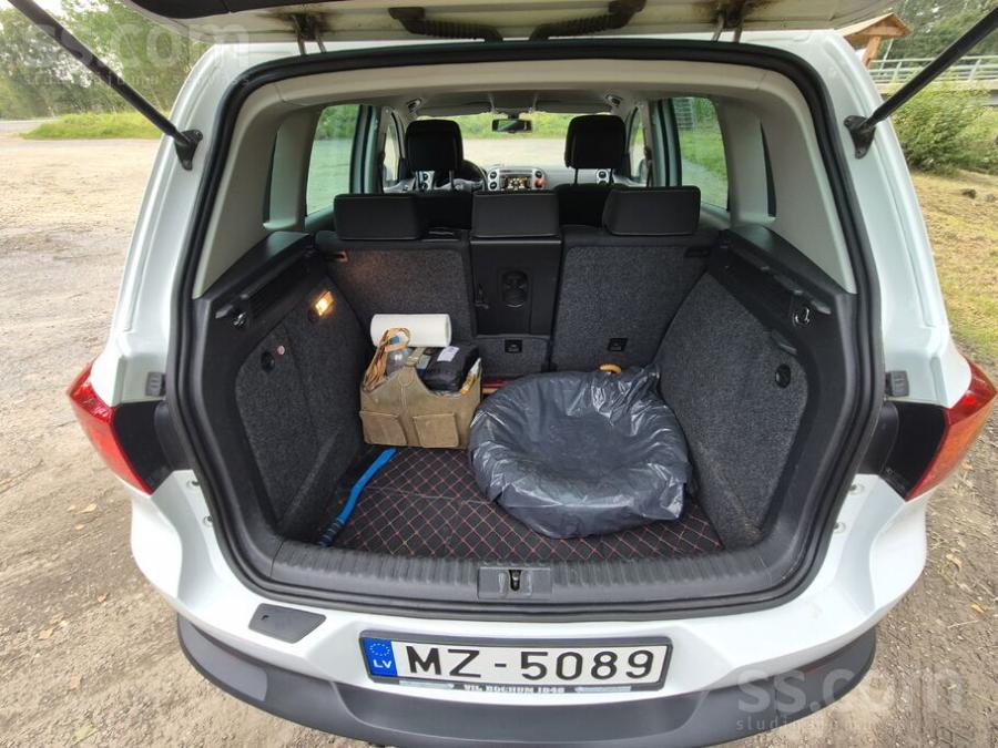 Balts Volkswagen Tiguan 2014 Valmiera, ar dzinēja tilpumu 2.00 L un nobraukumu 223 tūkst. km par 9200 €, foto 9 vietnē AUTOMOTO.COM.LV