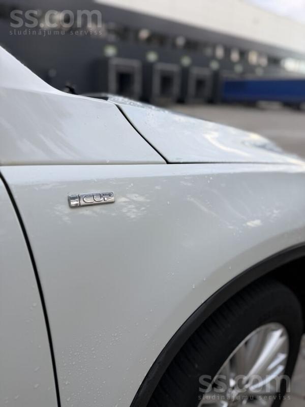 Balts Volkswagen Tiguan 2014 Rīga, ar dzinēja tilpumu 2.00 L un nobraukumu 137 tūkst. km par 10950 €, foto 6 vietnē AUTOMOTO.COM.LV