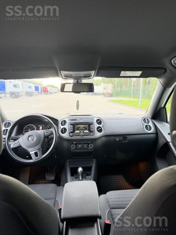 Balts Volkswagen Tiguan 2014 Rīga, ar dzinēja tilpumu 2.00 L un nobraukumu 137 tūkst. km par 10950 €, foto 11 vietnē AUTOMOTO.COM.LV