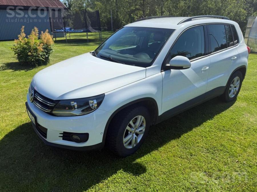 Balts Volkswagen Tiguan 2015 Rīga, ar dzinēja tilpumu 1.40 L un nobraukumu 118 tūkst. km par 9500 €, foto 1 vietnē AUTOMOTO.COM.LV