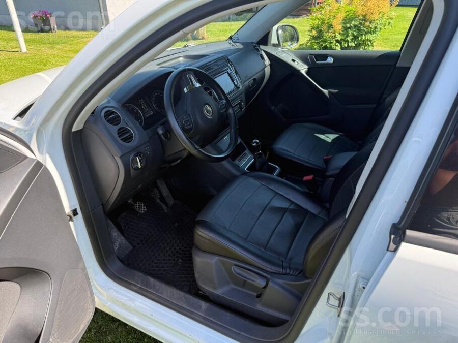 Balts Volkswagen Tiguan 2015 Rīga, ar dzinēja tilpumu 1.40 L un nobraukumu 118 tūkst. km par 9500 €, foto 8 vietnē AUTOMOTO.COM.LV