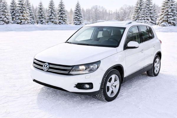 Balts Volkswagen Tiguan 2015 Šauļi, ar dzinēja tilpumu 2.00 L un nobraukumu 183 tūkst. km par 7900 €, foto 1 vietnē AUTOMOTO.COM.LV