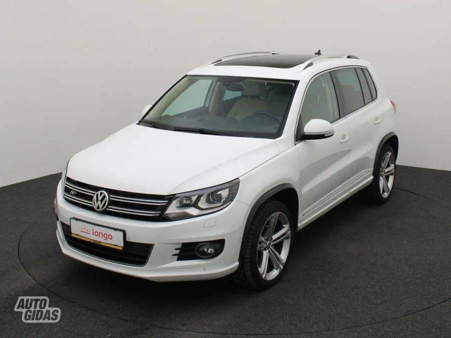Balts Volkswagen Tiguan 2015 Viļņa, ar dzinēja tilpumu 2.00 L un nobraukumu 234 tūkst. km par 13599 €, foto 1 vietnē AUTOMOTO.COM.LV