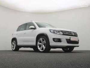Balts Volkswagen Tiguan 2015 Viļņa, ar dzinēja tilpumu 2.00 L un nobraukumu 234 tūkst. km par 13599 €, foto 12 vietnē AUTOMOTO.COM.LV