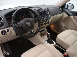 Balts Volkswagen Tiguan 2015 Viļņa, ar dzinēja tilpumu 2.00 L un nobraukumu 234 tūkst. km par 13599 €, foto 17 vietnē AUTOMOTO.COM.LV