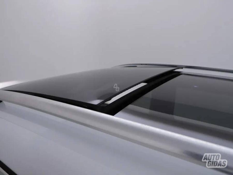 White Volkswagen Tiguan 2015 in Panevezys, with an engine capacity of 1.40 L and mileage of 267 thousand km for 8150 €, photo 28 on AUTOMOTO.COM.LV
