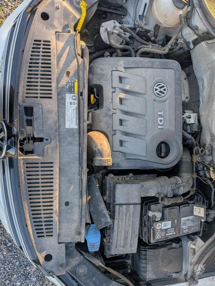 White Volkswagen Tiguan 2015 in Utena, with an engine capacity of 1.97 L and mileage of 150 thousand km for 8200 €, photo 4 on AUTOMOTO.COM.LV