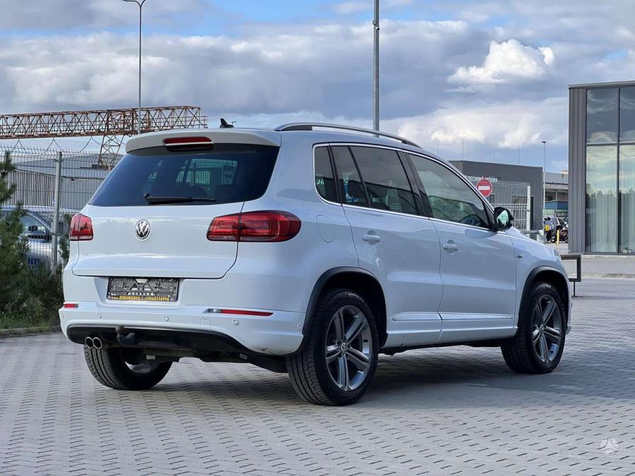 Balts Volkswagen Tiguan 2015 Šauļi, ar dzinēja tilpumu 1.97 L un nobraukumu 238 tūkst. km par 12800 €, foto 8 vietnē AUTOMOTO.COM.LV