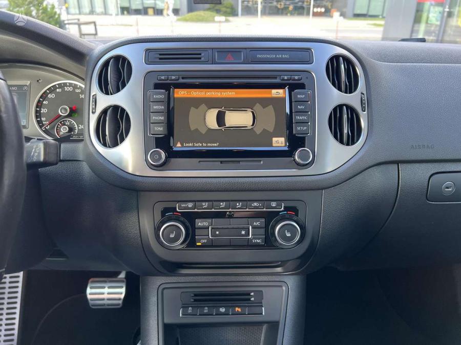 Balts Volkswagen Tiguan 2015 Šauļi, ar dzinēja tilpumu 1.97 L un nobraukumu 238 tūkst. km par 12800 €, foto 19 vietnē AUTOMOTO.COM.LV