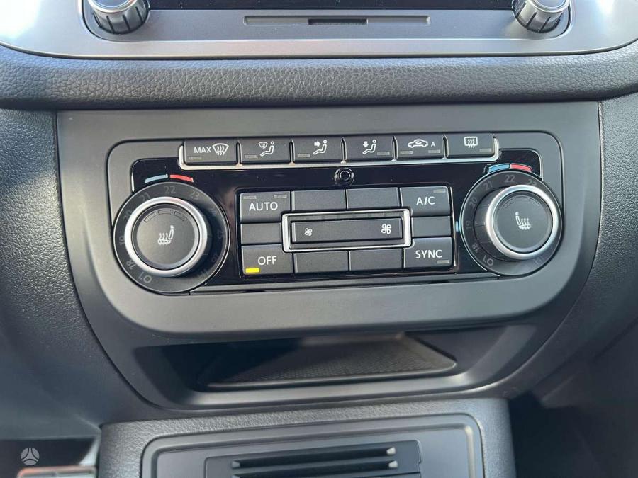 Balts Volkswagen Tiguan 2015 Šauļi, ar dzinēja tilpumu 1.97 L un nobraukumu 238 tūkst. km par 12800 €, foto 20 vietnē AUTOMOTO.COM.LV