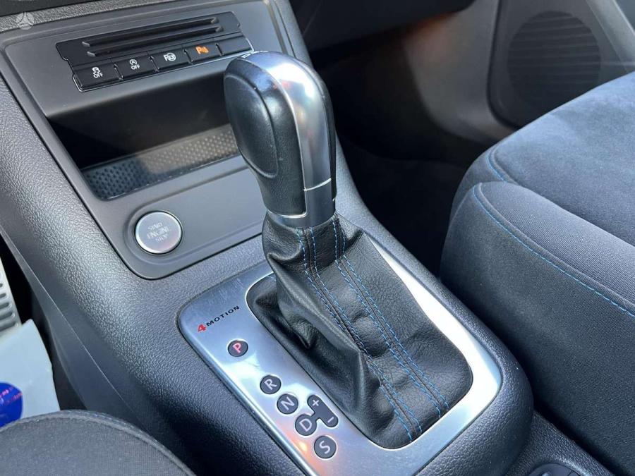 Balts Volkswagen Tiguan 2015 Šauļi, ar dzinēja tilpumu 1.97 L un nobraukumu 238 tūkst. km par 12800 €, foto 21 vietnē AUTOMOTO.COM.LV