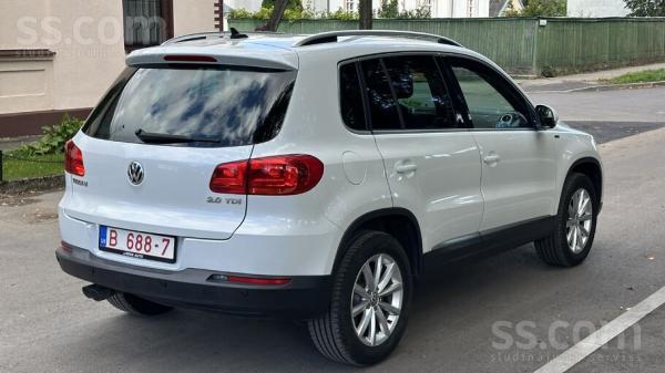 Balts Volkswagen Tiguan 2015 Daugavpils, ar dzinēja tilpumu 2.00 L un nobraukumu 191 tūkst. km par 12500 €, foto 4 vietnē AUTOMOTO.COM.LV