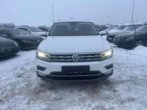 White Volkswagen Tiguan 2016 in Marijampole, with an engine capacity of 1.97 L and mileage of 297 thousand km for 15400 €, photo 2 on AUTOMOTO.COM.LV