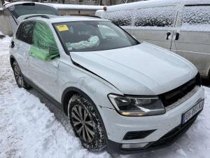 Balts Volkswagen Tiguan 2016 Viļņa, ar dzinēja tilpumu 2.00 L un nobraukumu 160 tūkst. km par 5499 €, foto 5 vietnē AUTOMOTO.COM.LV