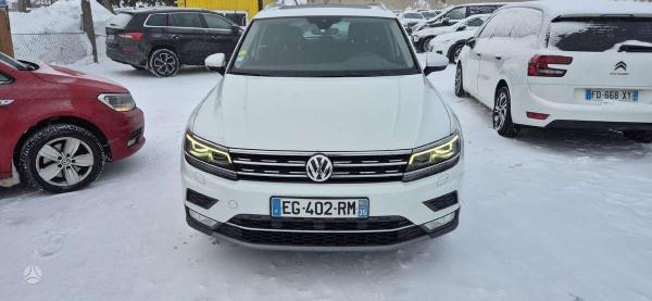 Balts Volkswagen Tiguan 2016 Tauragė, ar dzinēja tilpumu 1.97 L un nobraukumu 300 tūkst. km par 13700 €, foto 2 vietnē AUTOMOTO.COM.LV