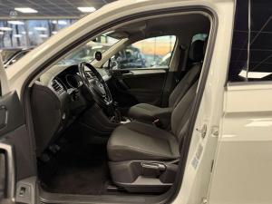 Balts Volkswagen Tiguan 2016 Klaipėda, ar dzinēja tilpumu 1.97 L un nobraukumu 163 tūkst. km par 13950 €, foto 17 vietnē AUTOMOTO.COM.LV