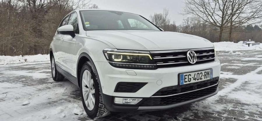 White Volkswagen Tiguan 2016 in Taurage, with an engine capacity of 1.97 L and mileage of 300 thousand km for 13800 €, photo 5 on AUTOMOTO.COM.LV