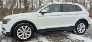 White Volkswagen Tiguan 2016 in Taurage, with an engine capacity of 1.97 L and mileage of 300 thousand km for 13800 €, photo 14 on AUTOMOTO.COM.LV