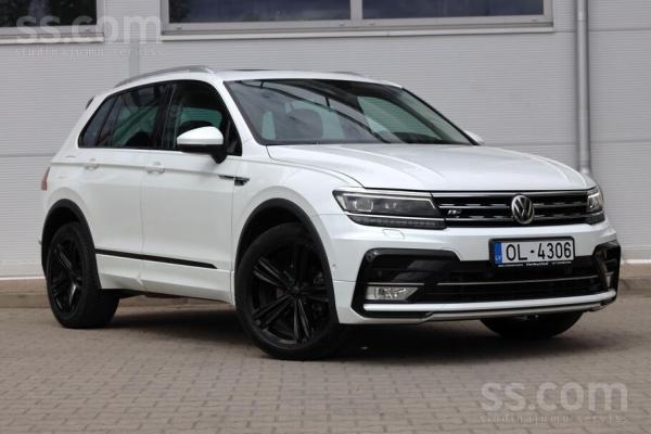 White Volkswagen Tiguan 2016 in Riga, with an engine capacity of 2.00 L and mileage of 0 thousand km for 16995 €, photo 4 on AUTOMOTO.COM.LV