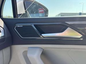 Balts Volkswagen Tiguan 2016 Panevēža, ar dzinēja tilpumu 2.00 L un nobraukumu 313 tūkst. km par 14200 €, foto 12 vietnē AUTOMOTO.COM.LV