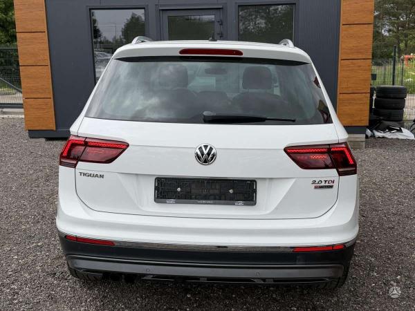 Balts Volkswagen Tiguan 2016 Kauņa, ar dzinēja tilpumu 2.00 L un nobraukumu 150 tūkst. km par 16950 €, foto 7 vietnē AUTOMOTO.COM.LV
