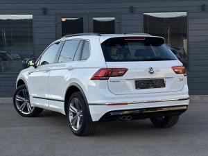 Balts Volkswagen Tiguan 2016 Jelgava, ar dzinēja tilpumu 2.00 L un nobraukumu 140 tūkst. km par 17950 €, foto 4 vietnē AUTOMOTO.COM.LV