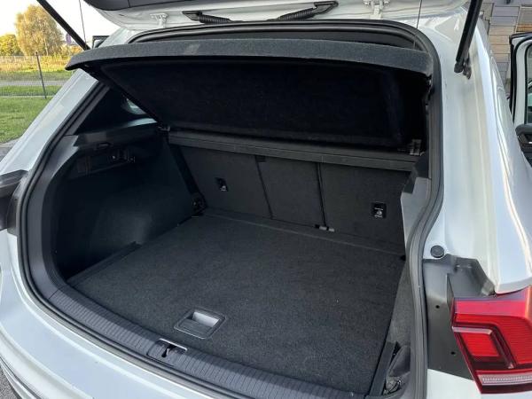 Balts Volkswagen Tiguan 2016 Jelgava, ar dzinēja tilpumu 2.00 L un nobraukumu 140 tūkst. km par 17950 €, foto 6 vietnē AUTOMOTO.COM.LV