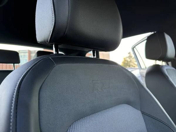 Balts Volkswagen Tiguan 2016 Jelgava, ar dzinēja tilpumu 2.00 L un nobraukumu 140 tūkst. km par 17950 €, foto 9 vietnē AUTOMOTO.COM.LV